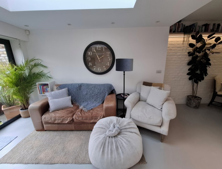 Elegant Garden Flat - Raynes Park - サービトン