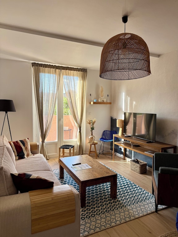 Appartement Les Embruns, à 1 Mins De La Plage Avec Terrasse Vue Mer. - Saint-Mandrier-sur-Mer