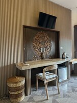 King Room with Balcony | Roupa de cama