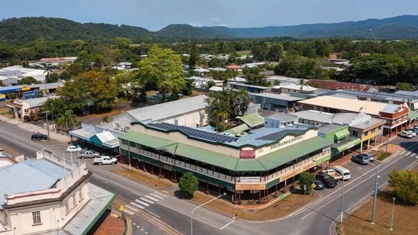 Mossman Exchange & Backpacker Resort - Mossman