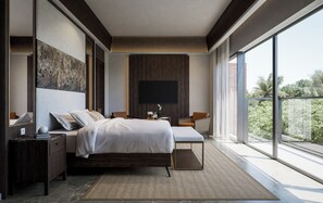 Serenity Suite, balcony and forest view - 2 floors, 1 king bed | Cofre com capacidade para portátil, secretária 