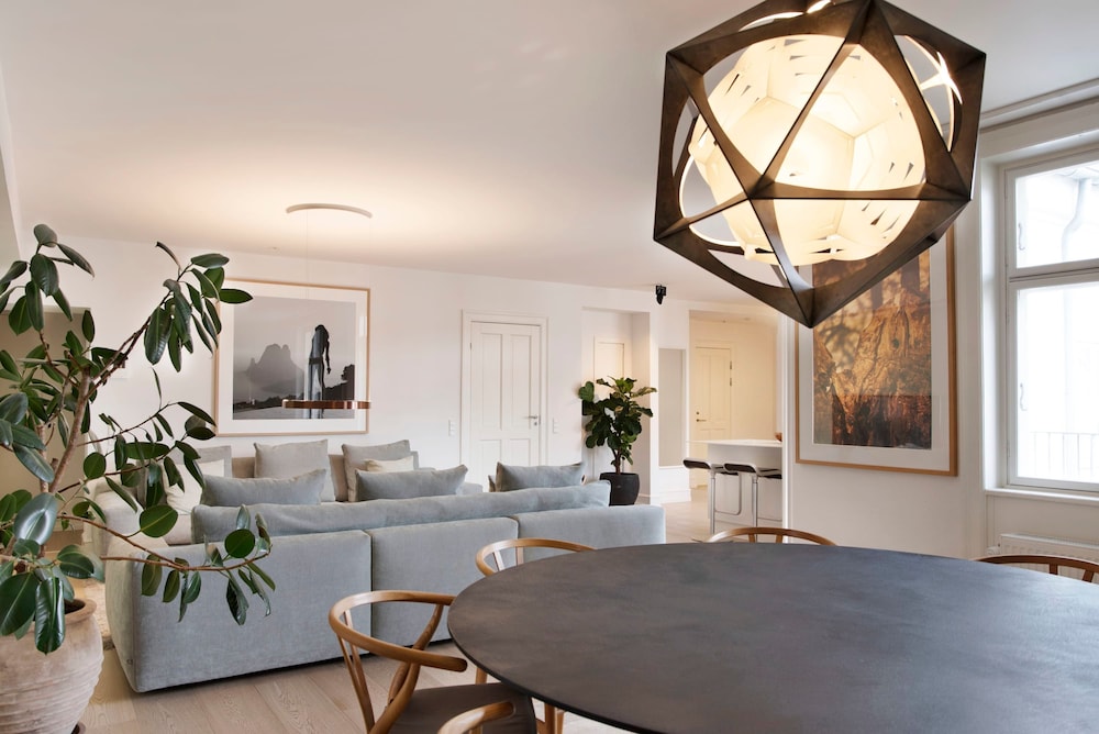 Dinesen Collection Condo By Royal Theatre - Copenhaguen