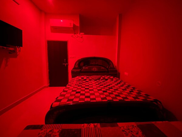 Arya Sadan Homestay - Mathura