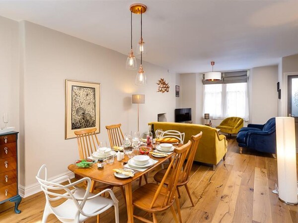 Bellflower Cottage - Bowness-on-Windermere