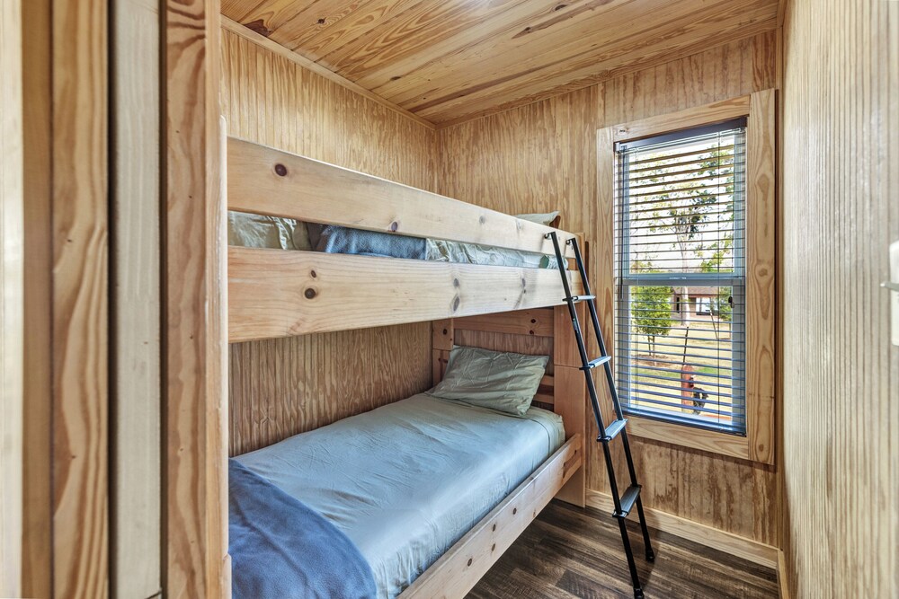 Beautiful Lakeside Tiny House Cabin - The Colony | Vrbo