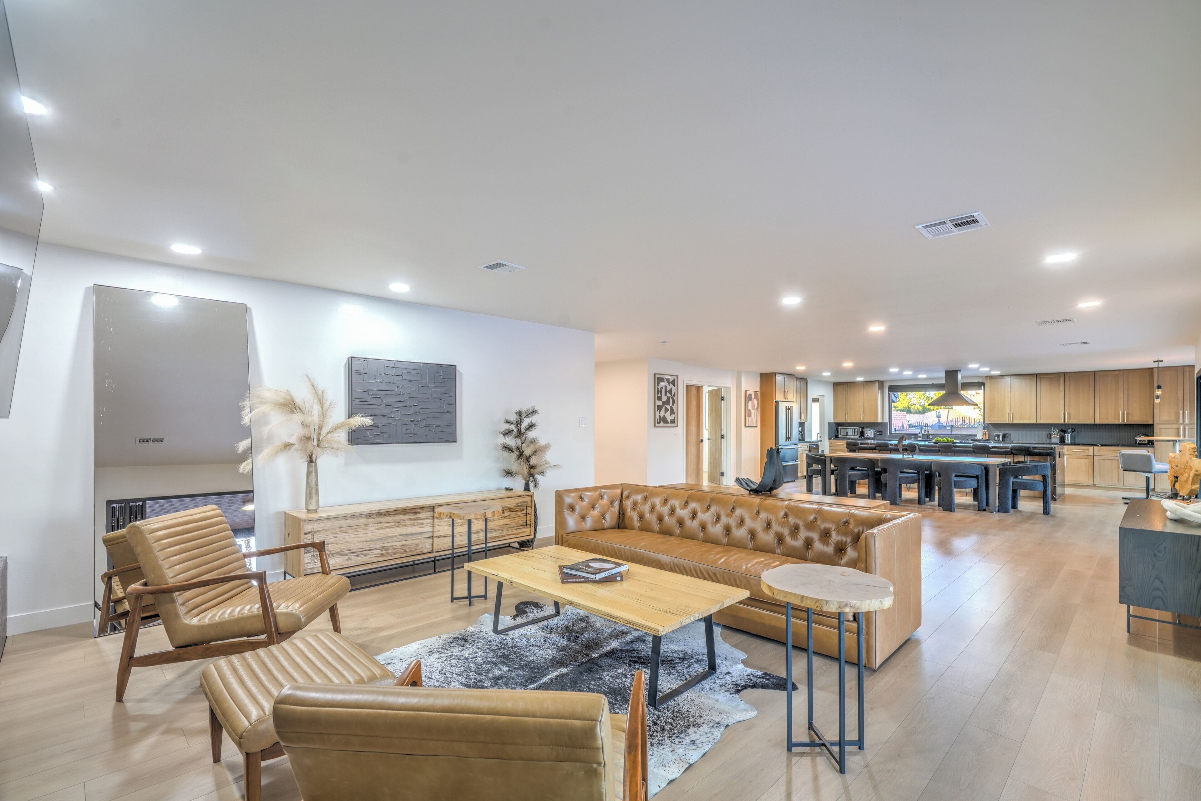 6bd/5ba Ultimate Luxury Retreat/ Pool, Sports Courts, Putting Green/13 Beds - Las Vegas, NV
