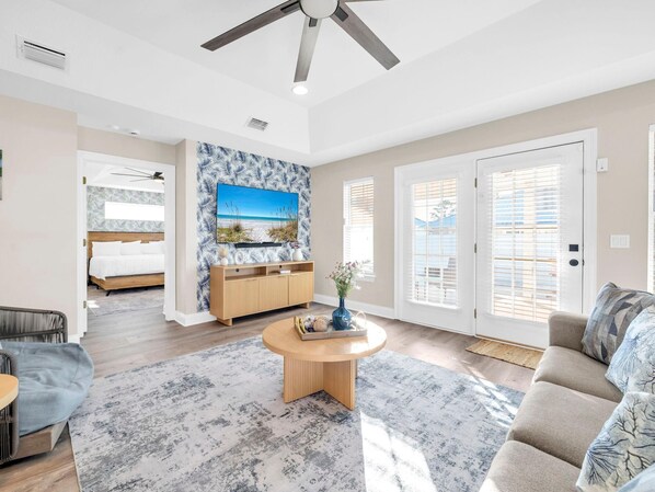 Casa, várias camas (Paradise Palms) | Sala de estar