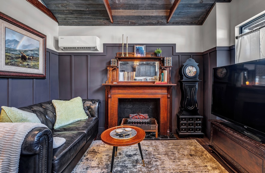 North Salt Lake Escape W/ Hot Tub And Claw Foot Soaking Tub - Utah