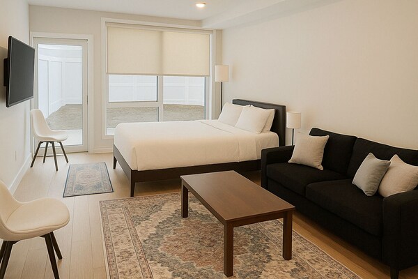 Modern Studio Suites - Brighton Beach, NY