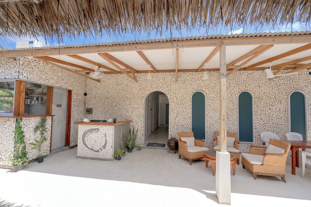 Brickwood Shoreline - Maldivas