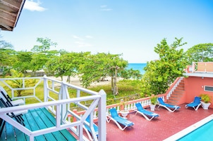 Quarto solteiro luxo, sacada, vista para o oceano | Terraço/pátio