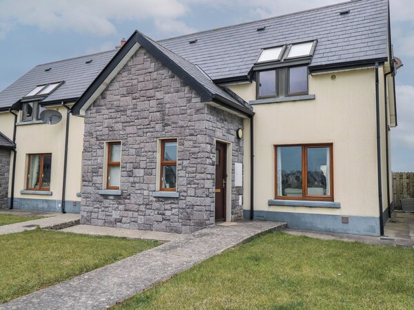 C65 Cahermore Holiday Village - County Sligo
