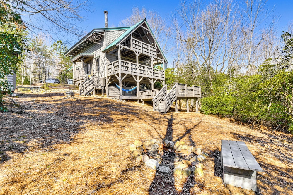 3 Mi To Dtwn Clayton: Cabin W/ Trail Access! - Clayton, GA
