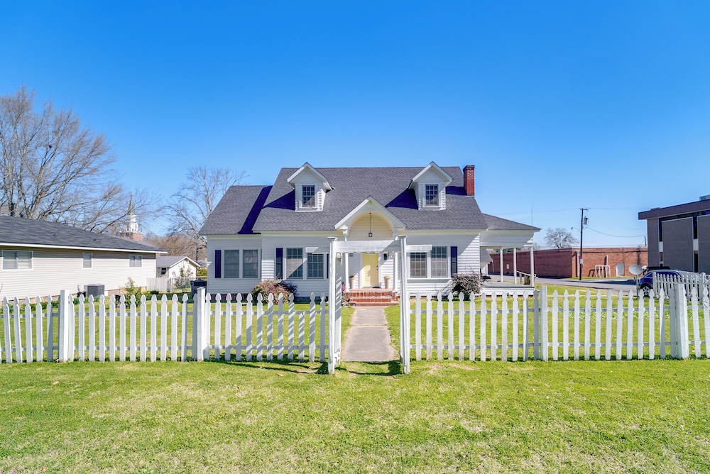 10 Mi To Caddo Lake: Charming Cottage In Vivian! - Louisiana
