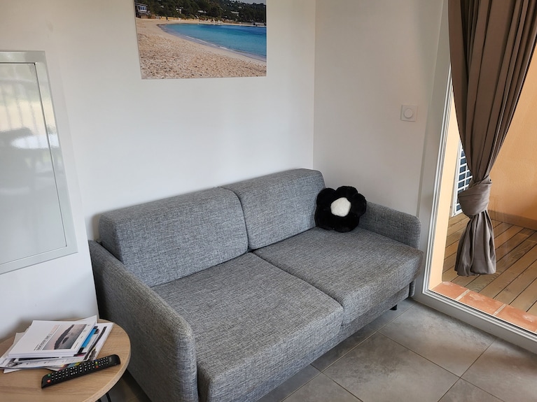 Lecci: T2 Air-conditioned Ground Floor 5 Minutes From The Beach With 3 Swimming Pools - Lecci