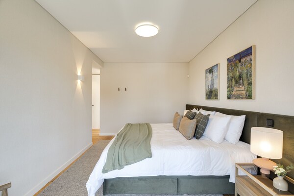 Cascais Contemporary Villa By Cadenzalux - Cascais