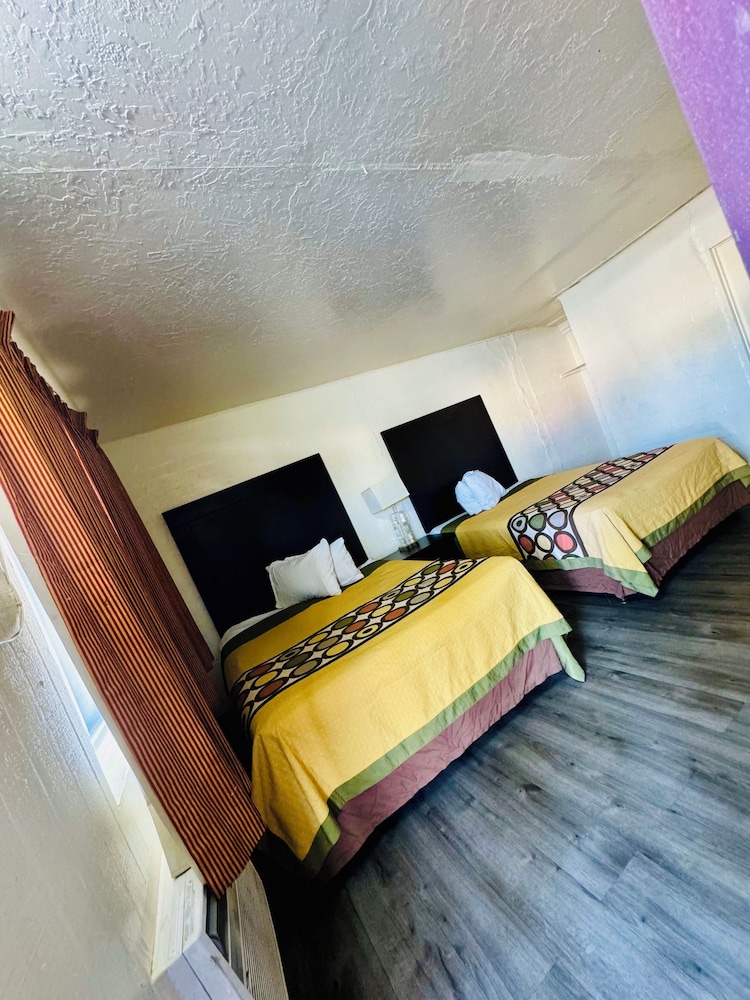Border Motel - El Centro, CA