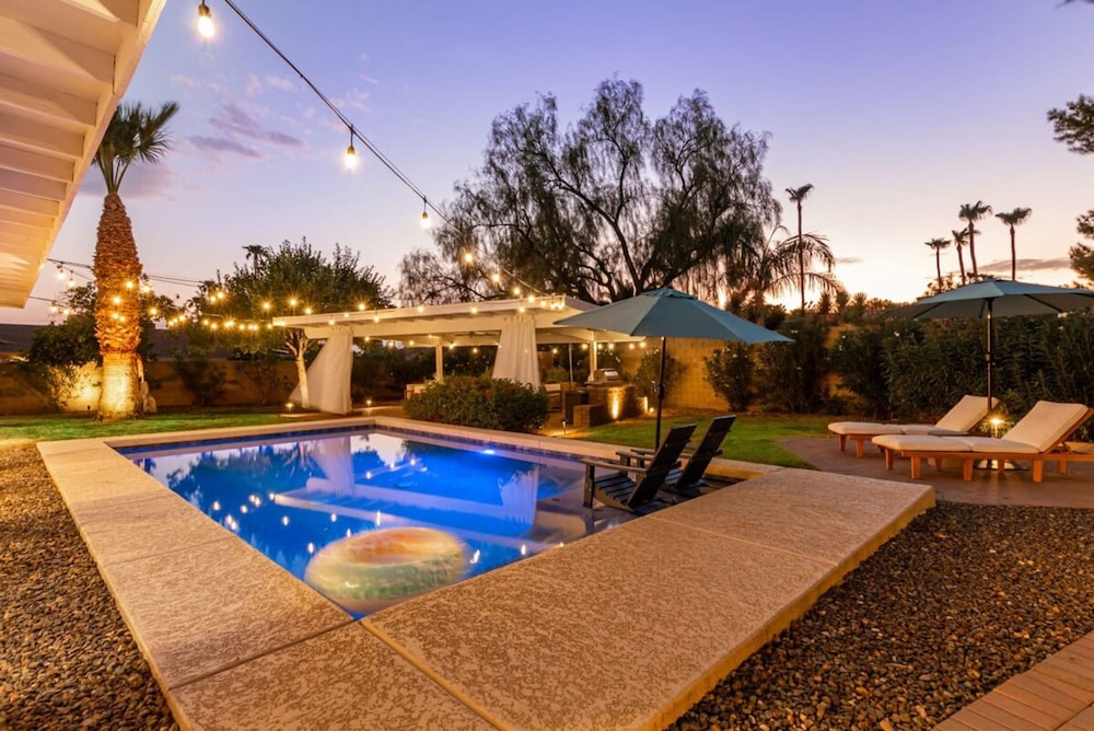 The Larkspur 2 Masters Heated Pool Gameroom - Scottsdale, AZ