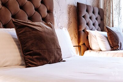 Ricky Road Guest House