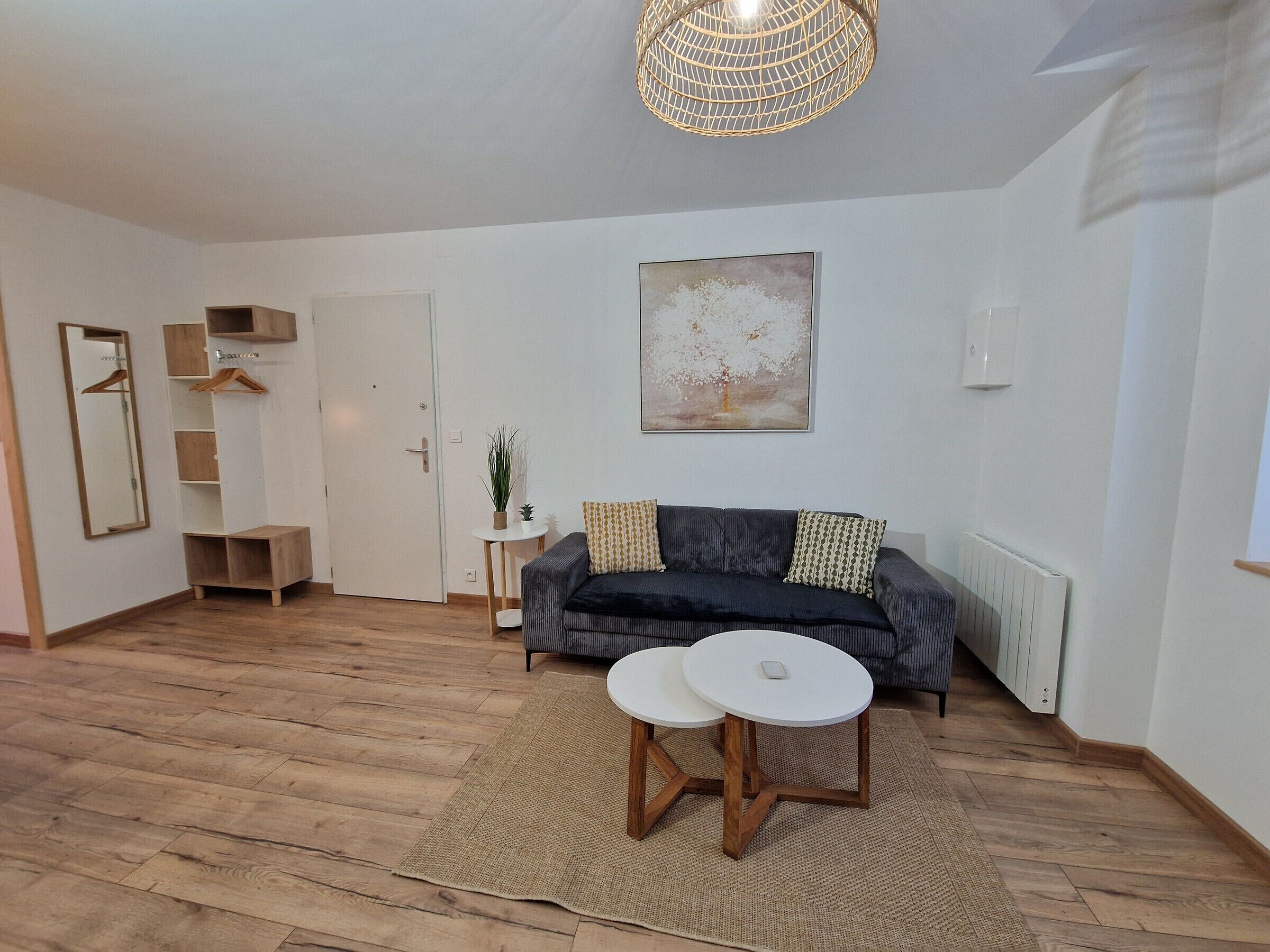 Modern And Quiet Studio With Parking In Châteauroux - Châteauroux