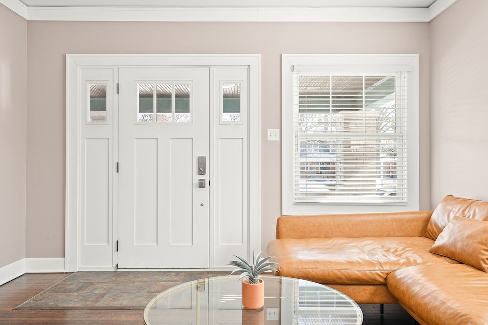 Adorable Broad Ripple Duplex - Carmel, IN