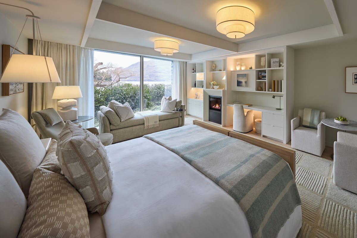 Suite Deluxe | 1 quarto, minibar com produtos grátis, cofre no quarto