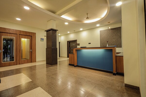 Yatri Niwas By Hotel Suraj Inn - Silvassa