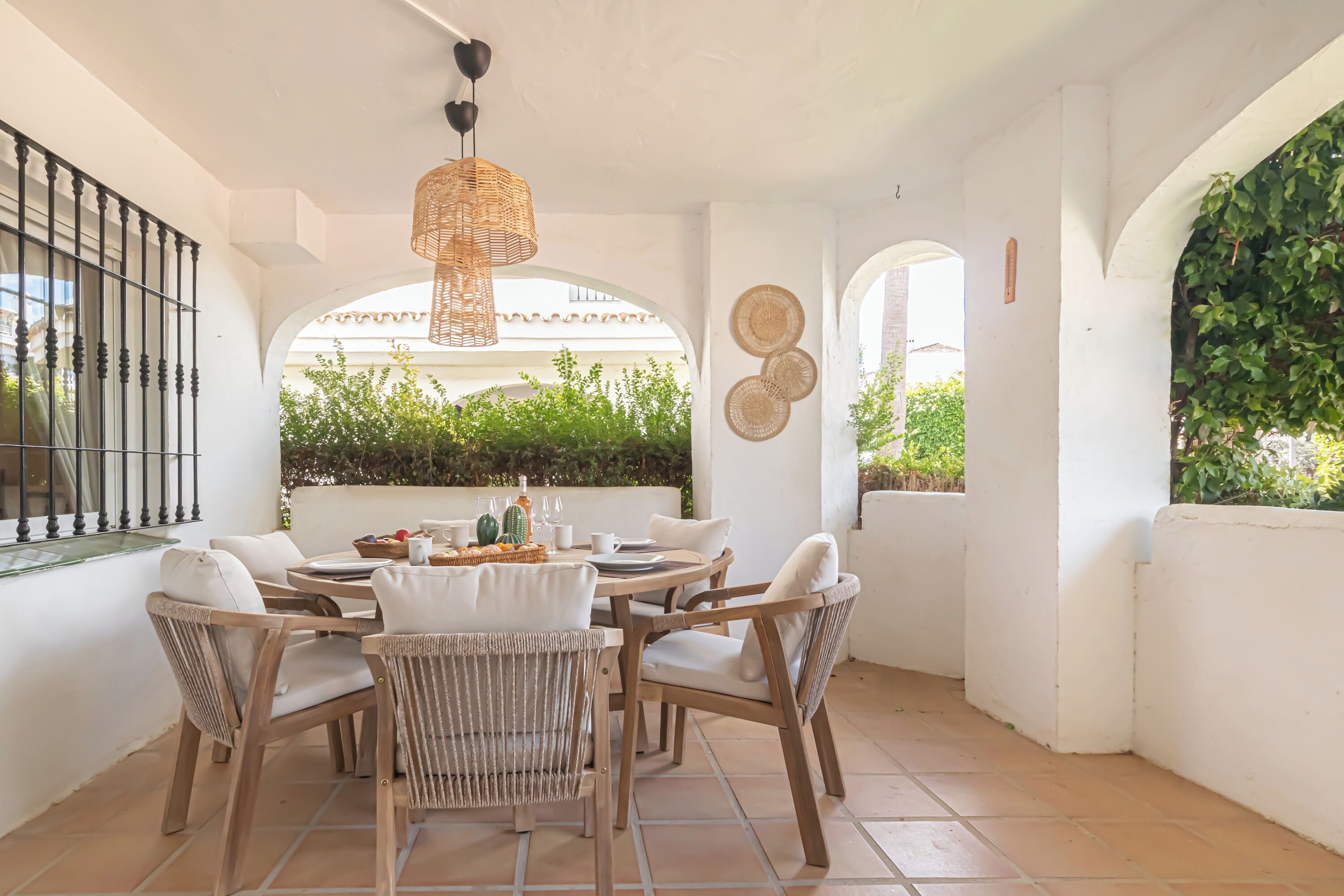 Apartamento Lua de Mel, 2 quartos, 2 casas de banho (Los Naranjos de Marbella Luxury) | Refeições ao ar livre