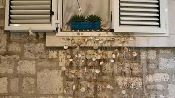 Estúdio (Studio Apartment with Terrace) | Exterior