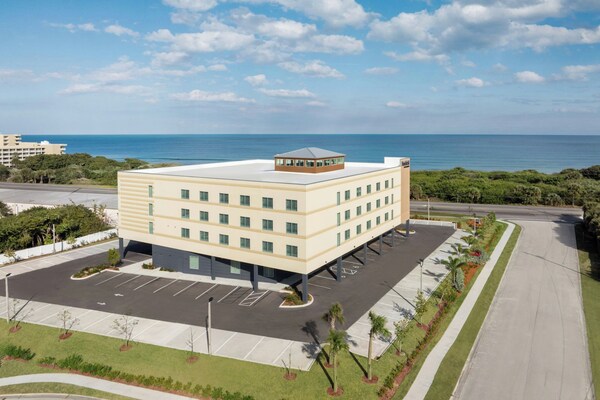 Fairfield Inn & Suites By Marriott Melbourne Beach - Indialantic, FL