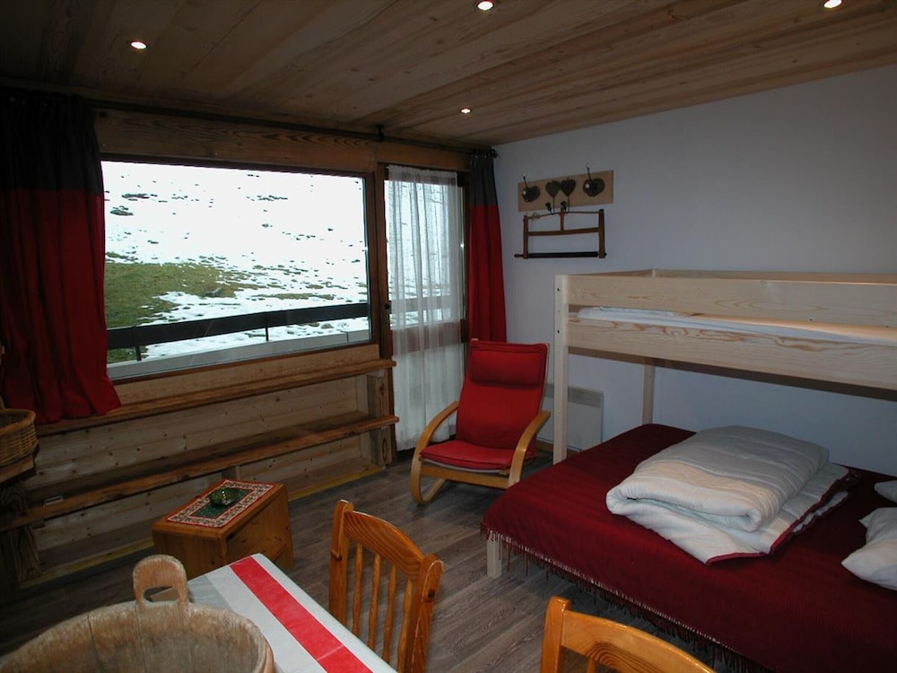 Cozy studio for 3 near lifts - Balcony and garden furniture - Chatel | Vrbo