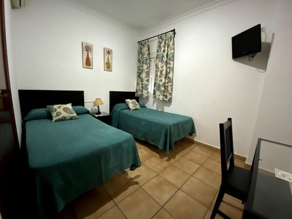 Hostal Mellizo - Lebrija, España