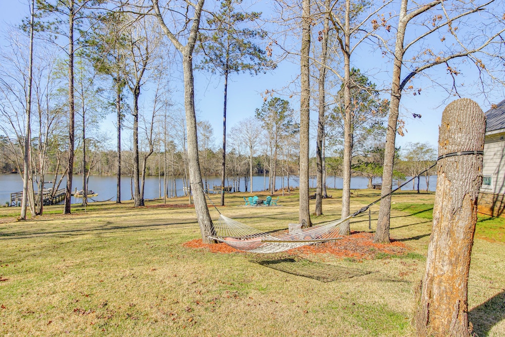 Private Dock, Fire Pit: Lake Murray Family Escape! - Gilbert, SC