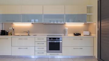 Villa, 2 quartos, vista para o jardim | Refeições no quarto