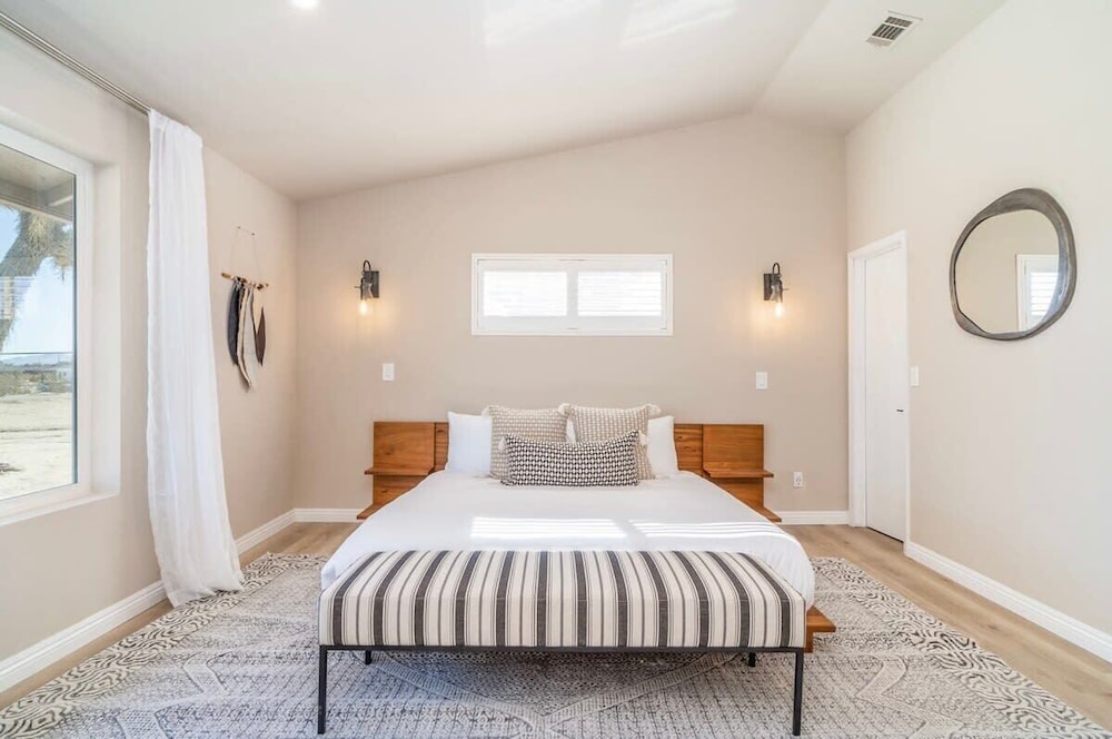 @Marbella Lane - Charming Tranquil Hideaway - Yucca Valley, CA