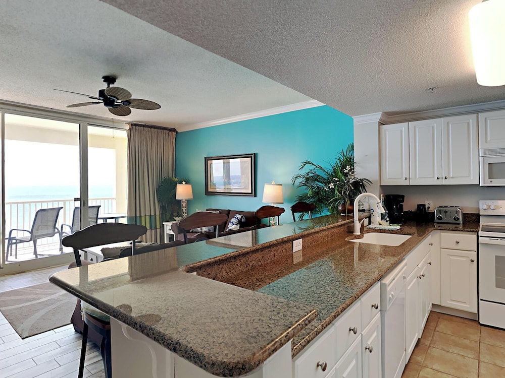 Majestic Beach Towers I #1505 By Resort Collection - Panamá