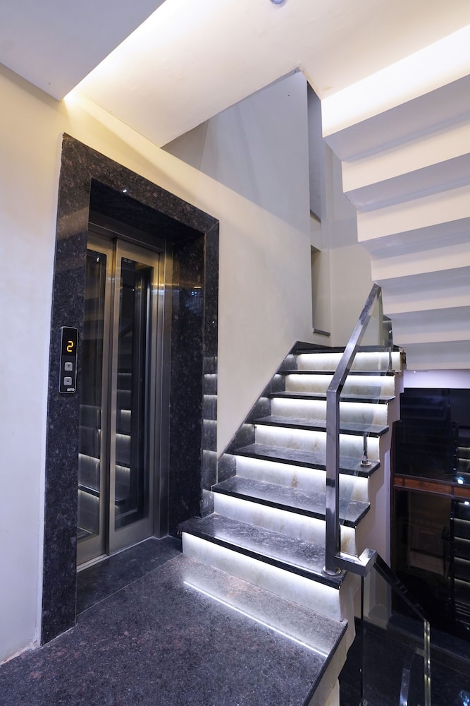 Hotel Siya Ramaya - Gwalior