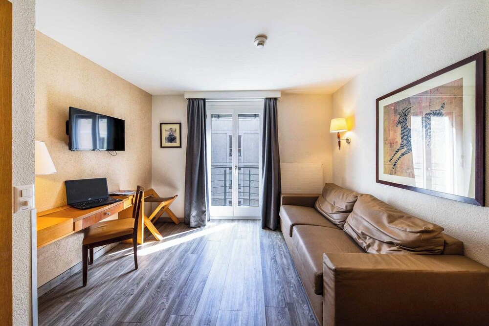 Modern Apartment - Ac 1br/4p - Geneve - Geneva