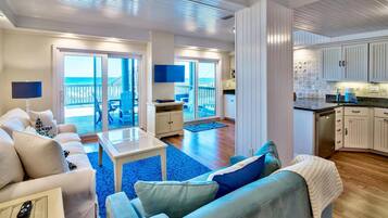 Casa, várias camas (Green Reef #8- Beachy Keen) | Área de estar