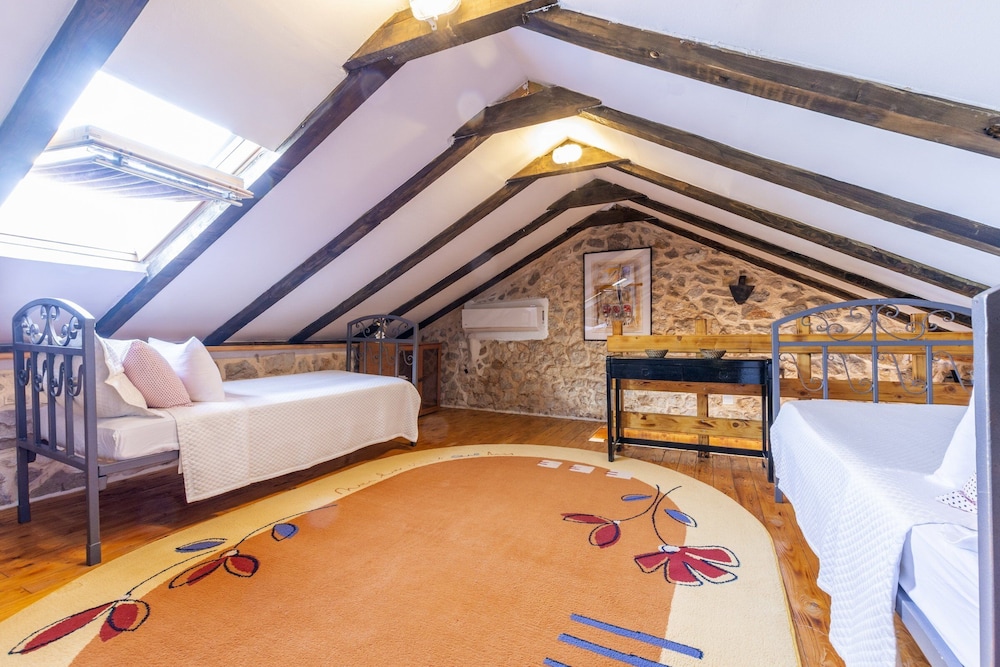 Rustical Resort Kokorići With Shared Outdoor Swimming Pool - Makarska Riviera