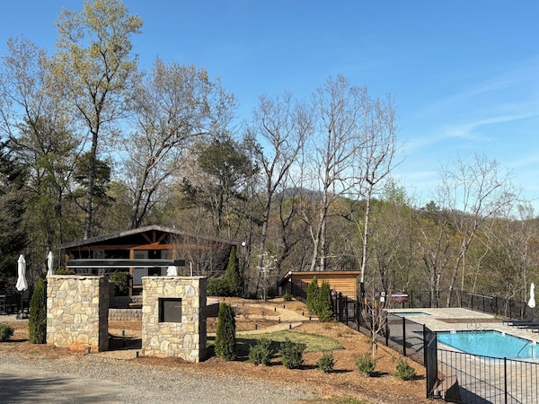 The Shaded Crest - Chimney Rock, NC