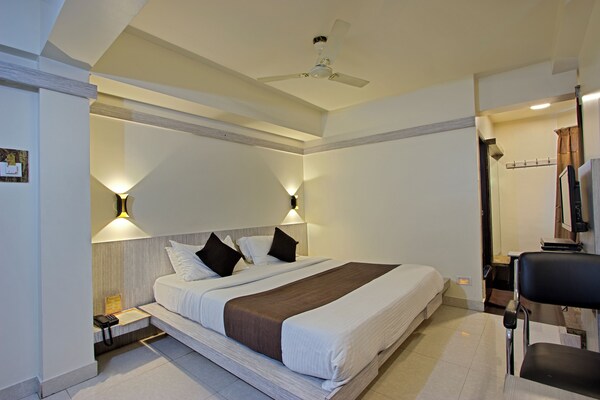 Mannars Residency - Mysuru