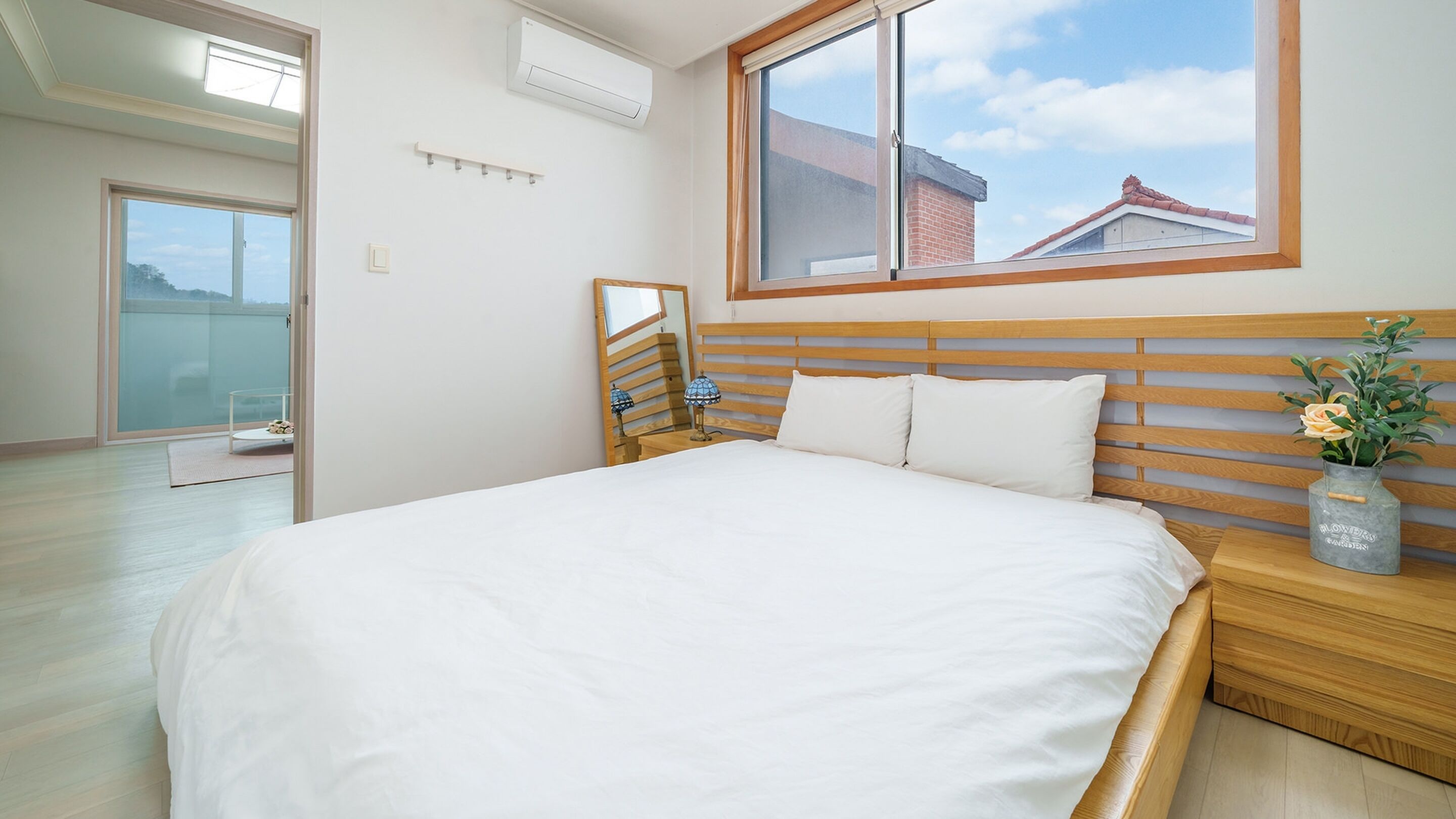 Quarto básico, 2 quartos (Room 206 (Ocean View,BBQ,Terrace)) | 1 quarto, Wi-Fi de cortesia