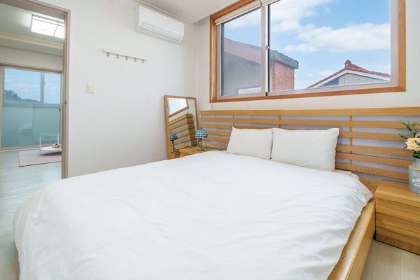 Quarto básico, 2 quartos (Room 206 (Ocean View,BBQ,Terrace)) | 1 quarto, Wi-Fi de cortesia