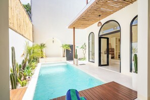 Piscina externa