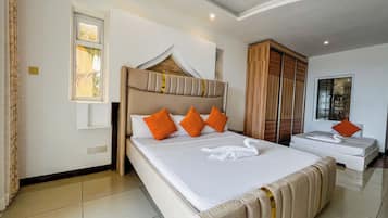 Apartamento standard, sacada, vista para a praia | 1 quarto, Wi-Fi de cortesia