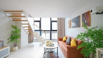 Loft | Secretária, Wi-fi grátis