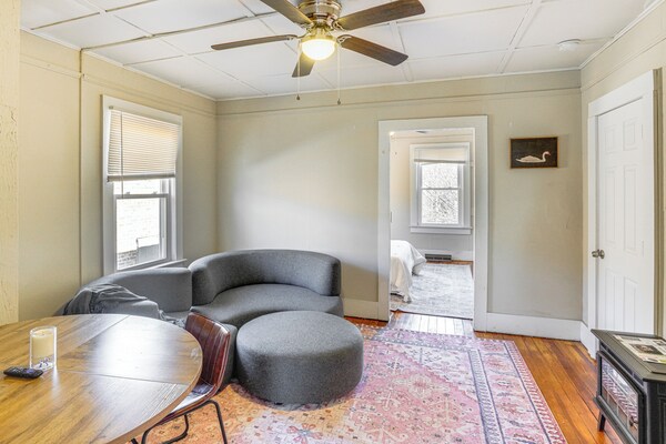 Walk To Dtwn Hudson: Cozy Upstate Apartment - Hudson, NY