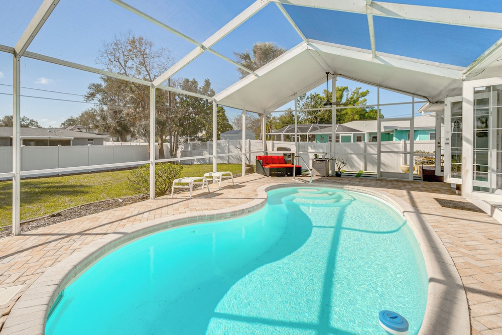 3 Mi To Beach: Pet-friendly Home In Port Charlotte - Punta Gorda, FL