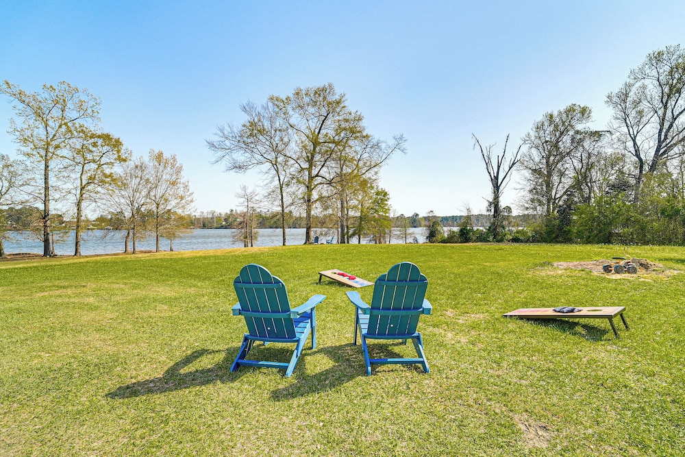 Boat & Swim: Lakefront Toledo Bend Retreat! - 路易斯安那